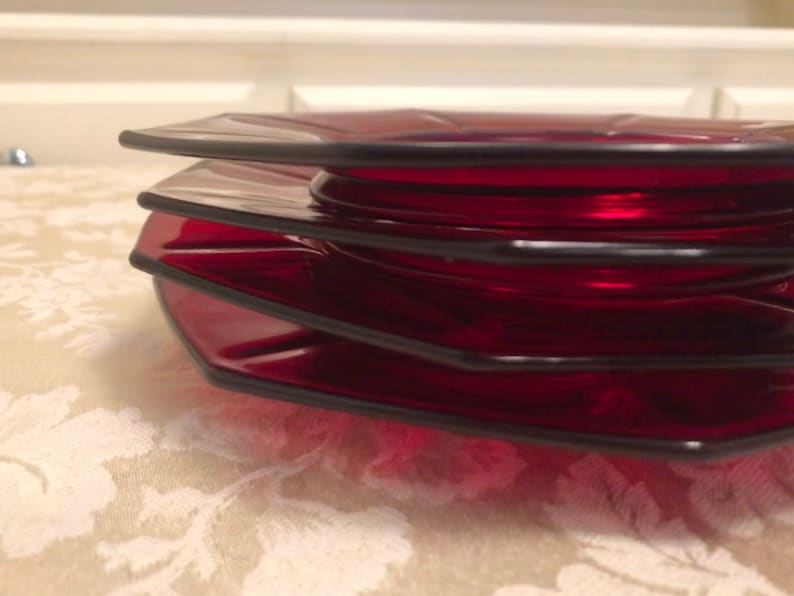 Red Carnival Glass Cake Stand Elegant Ruby Red Glass Cake - Etsy
