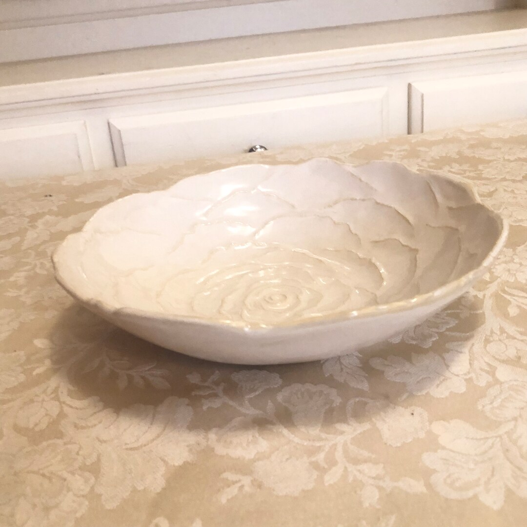 Rose Bowl Very Detailed Flower Center Hallmark Microwavable Bowl ...