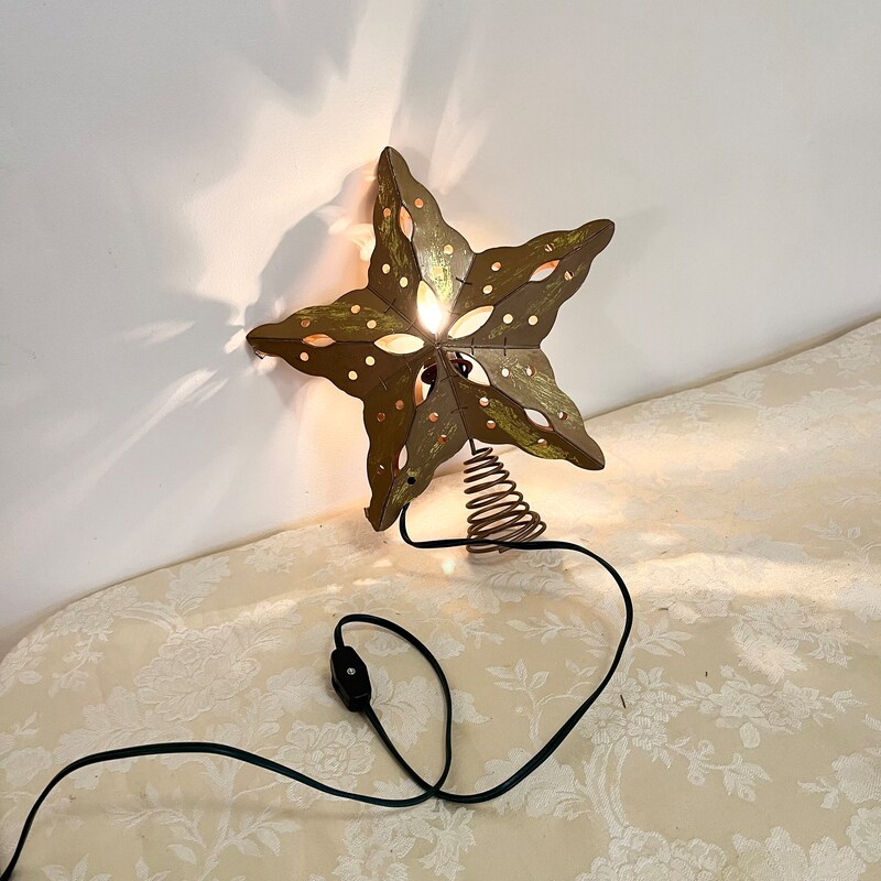 Retro Tree Topper - Etsy