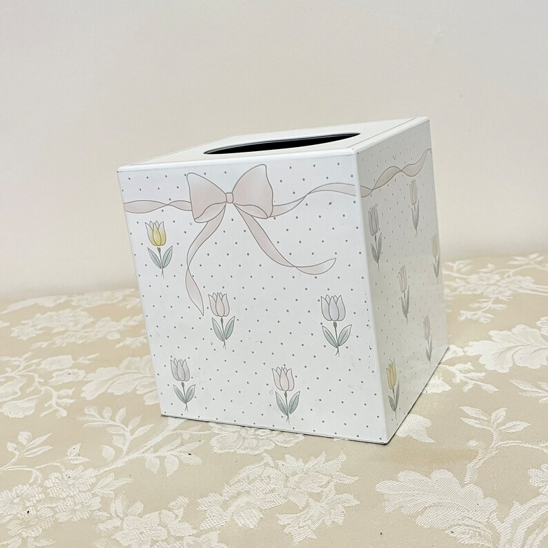 Tulip Tissue Box Cover Tissue White Polka Dot With Pink Bow and Tulips ...