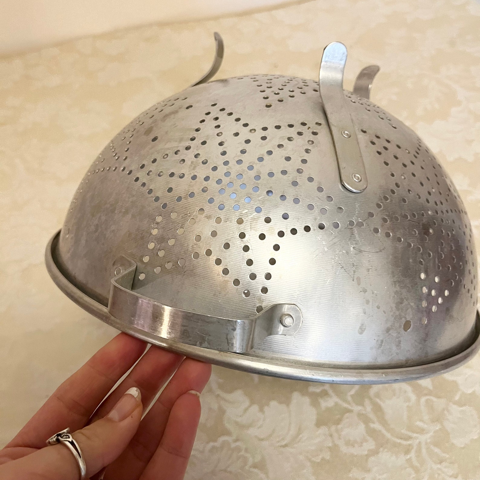 Vintage Metal Colander With Two Handles and Bowl is Footed. - Etsy