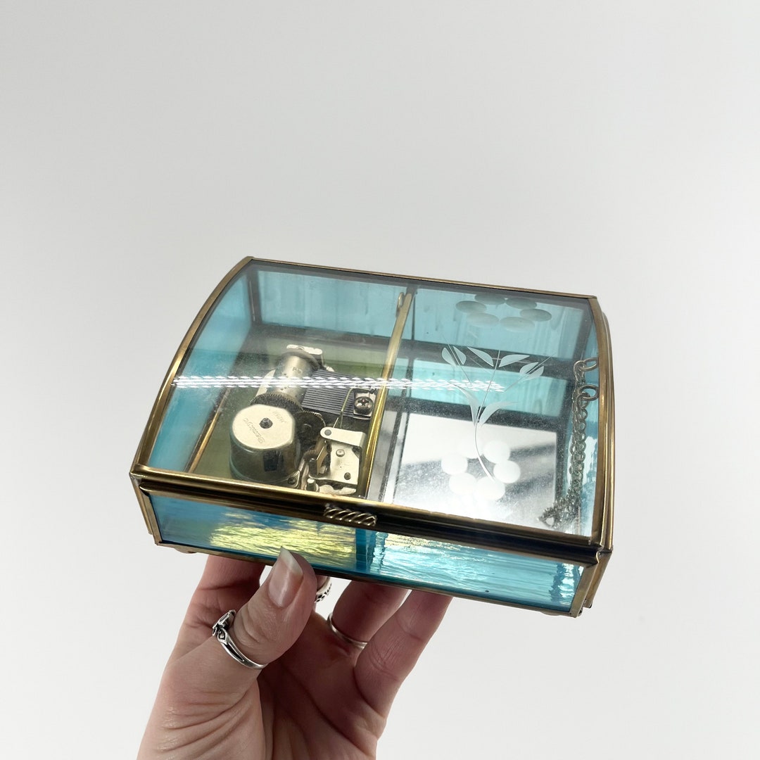 Vintage Glass Box Glass Jewelry Box With Music Box Jewelry Storage Box ...