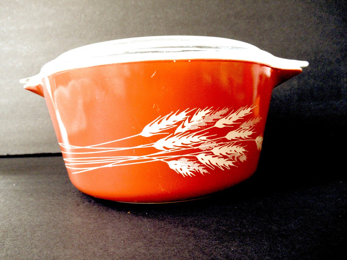 Pyrex Autumn Harvest Dish 1 1/2 Qt Pyrex Dish Made in USA - Etsy UK