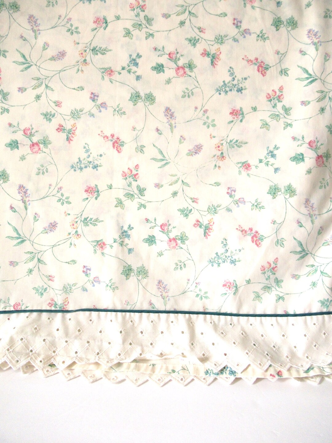 Vintage Full Flat Sheet, Floral Sheet Fabric, Poly Cotton Sheet, Floral ...