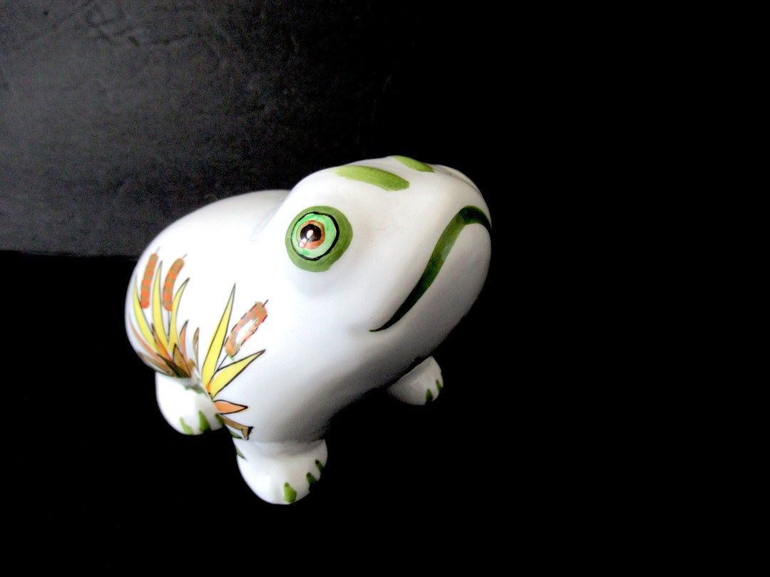 White Ceramic Frog Toad Made in Italy, Collectable Frog, Made in Italy ...