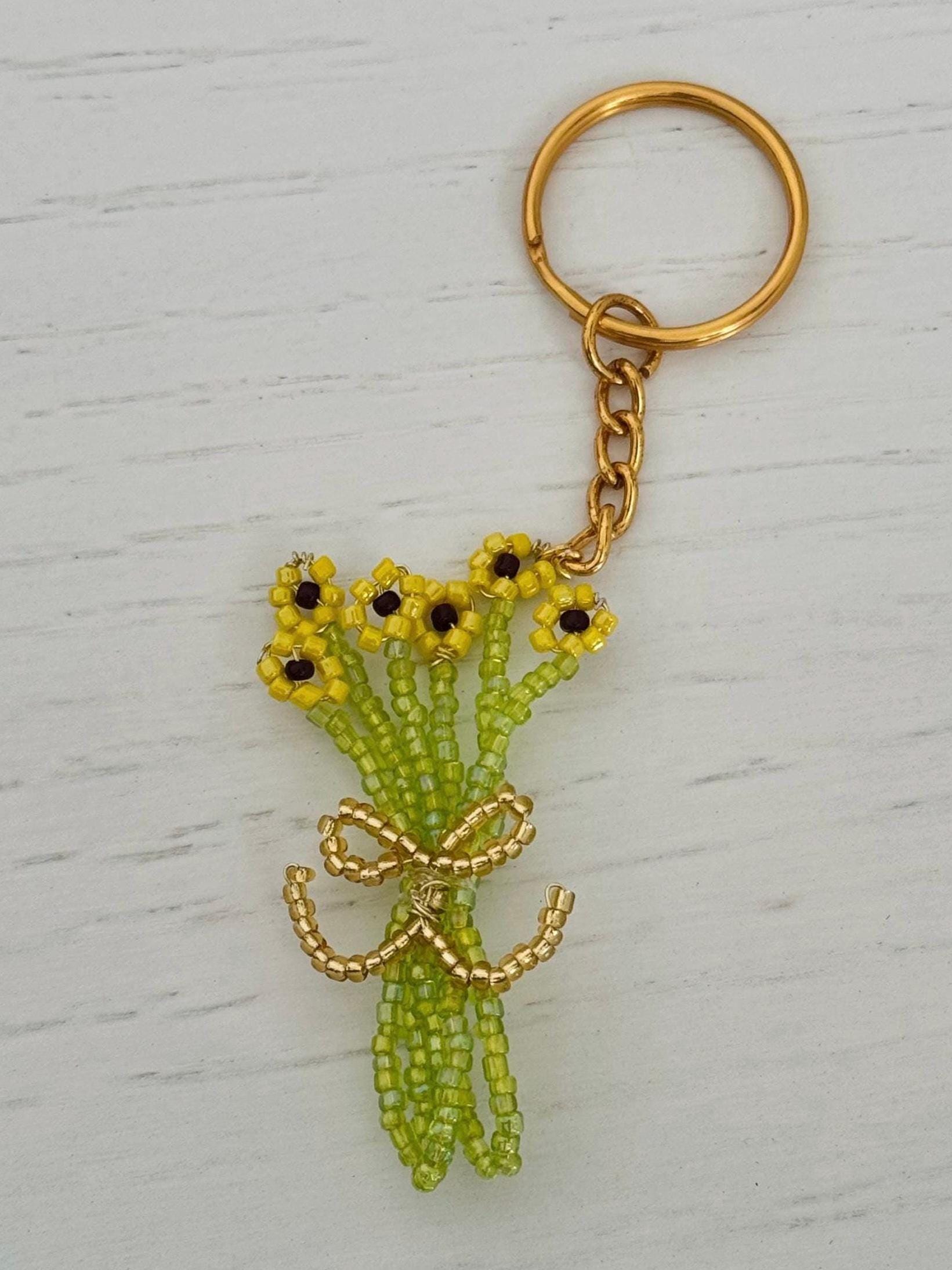 Dainty Beaded Flower Bouquet Keychain - Etsy