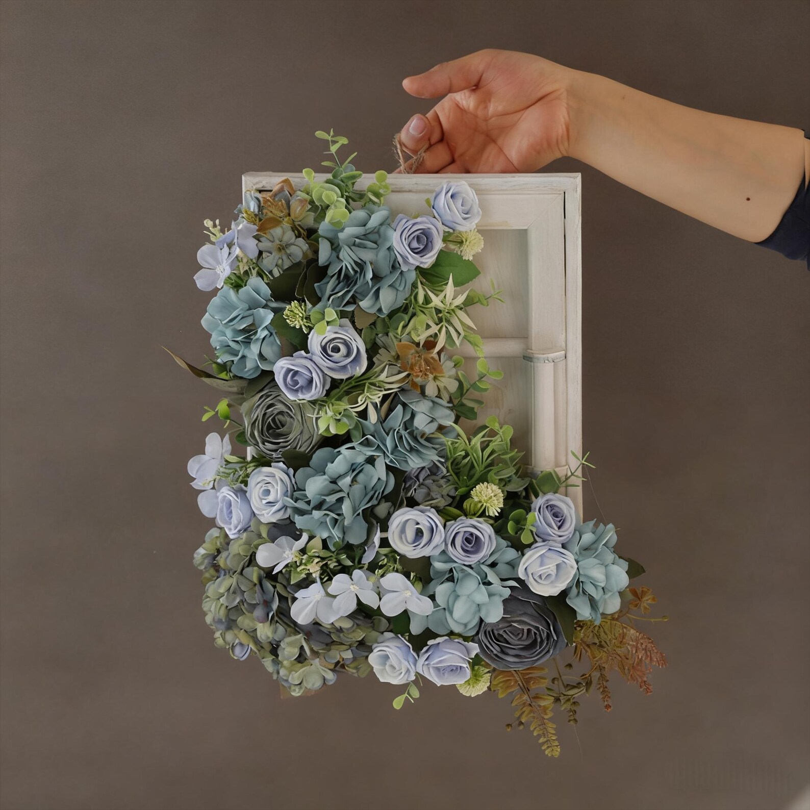 Timeless Floral Christmas Window Frame Art – Vintage-style Rose ...