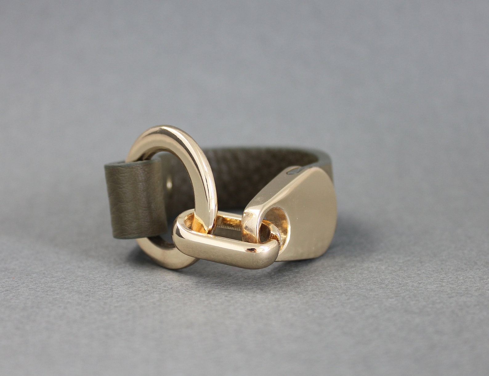 Embossed Italian Leather Bracelet With Gold Plated Metal Ring (black ...