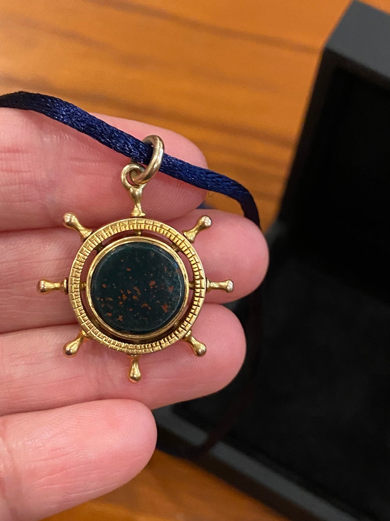 Antique Victorian Ships Wheel Pendant 18k Gold Bloodstone Sardonyx ...