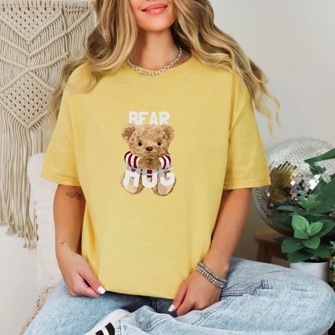 Bear Hug T-shirt, Cute Teddy Tee, Animal Graphic Shirt, Trendy T Shirt ...