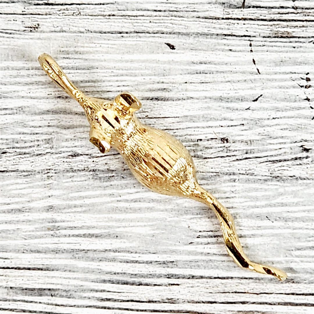 Vintage 14K Yellow Gold Mouse Charm Pendant Diamond Cut Small Luxury ...