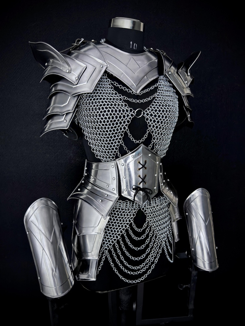 Medieval Knight Female Steel Armor Set: LARP Cosplay Armor Renaissance ...