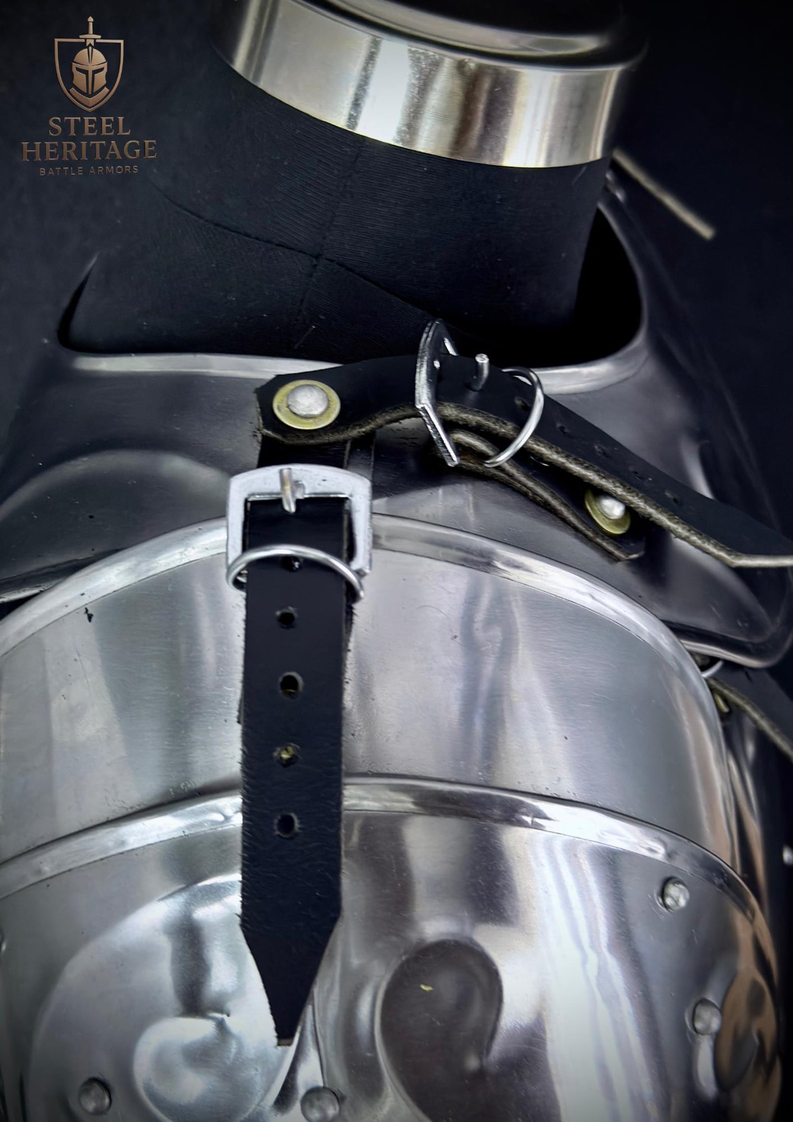 Medieval Knight Full Plate Armor Set – Engraved Steel Cuirass Pauldrons ...