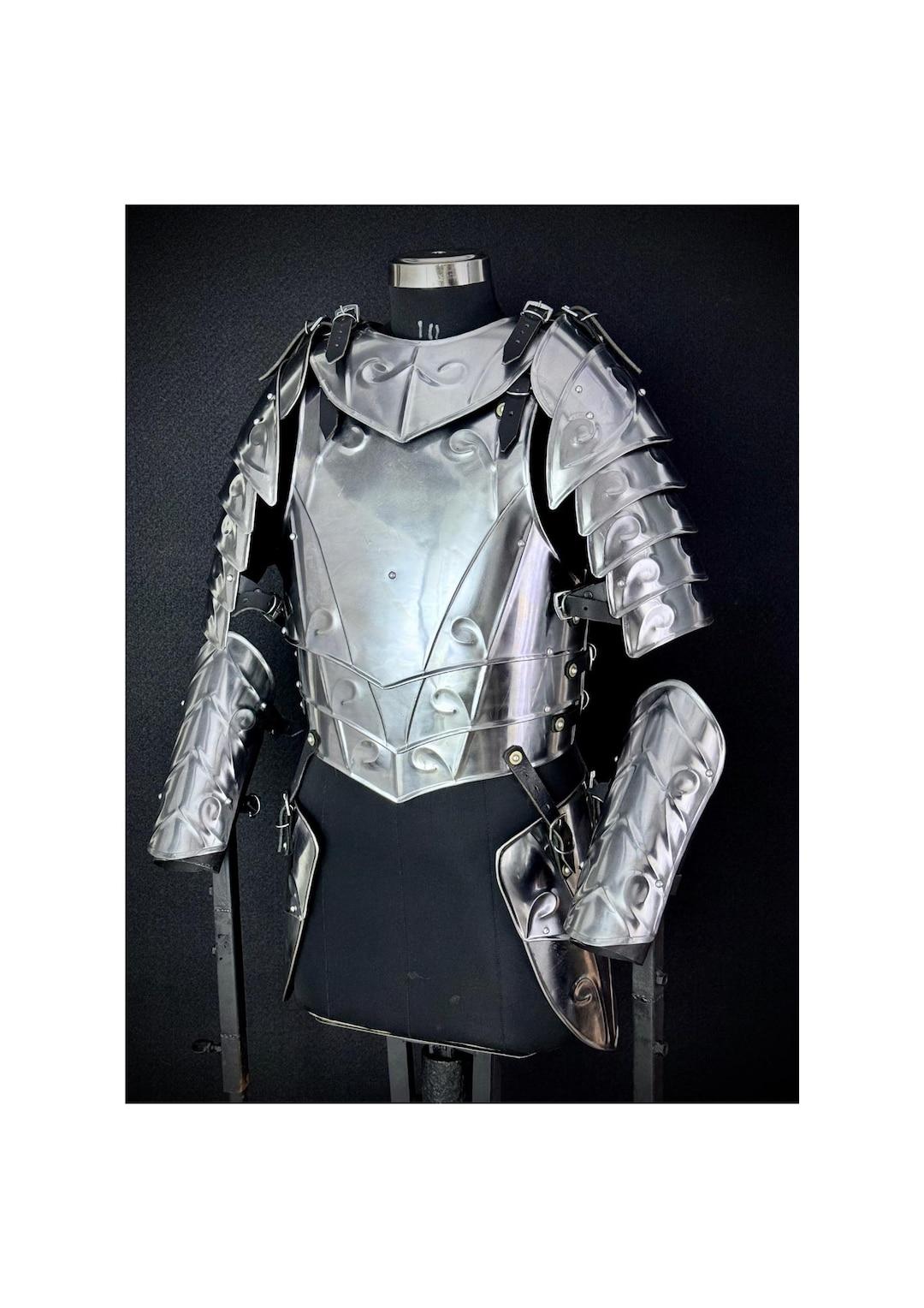Medieval Knight Full Plate Armor Set – Engraved Steel Cuirass Pauldrons ...