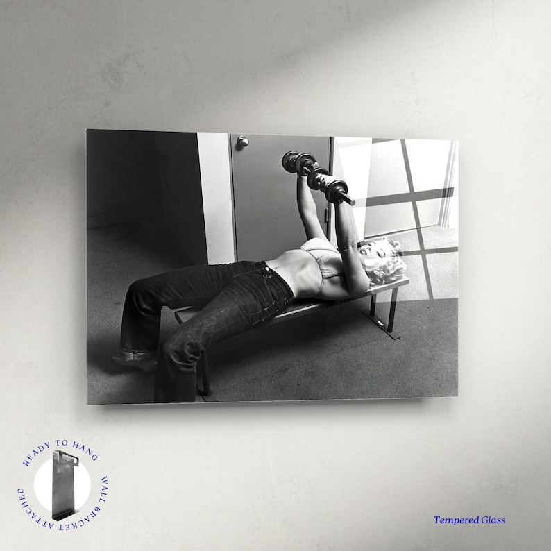Marilyn in Gym Working Out With Out Barbells Poster, Marilyn Monroe Print, Marilyn Lifting ...