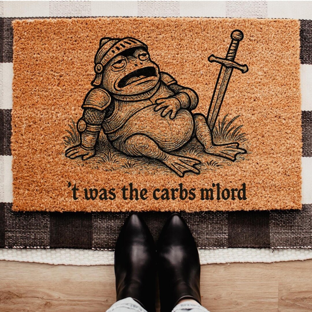 Funny Frog Doormat, Twas the Carbs Mlord Door Mat, Medieval Frog Meme ...