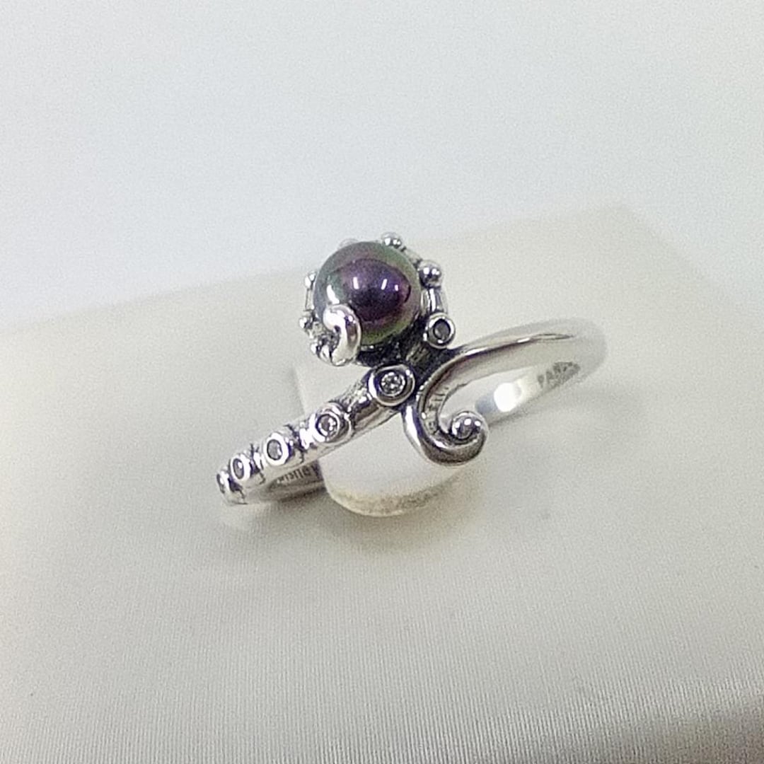 Pandora the Little Mermaid Ursula Ring - Etsy