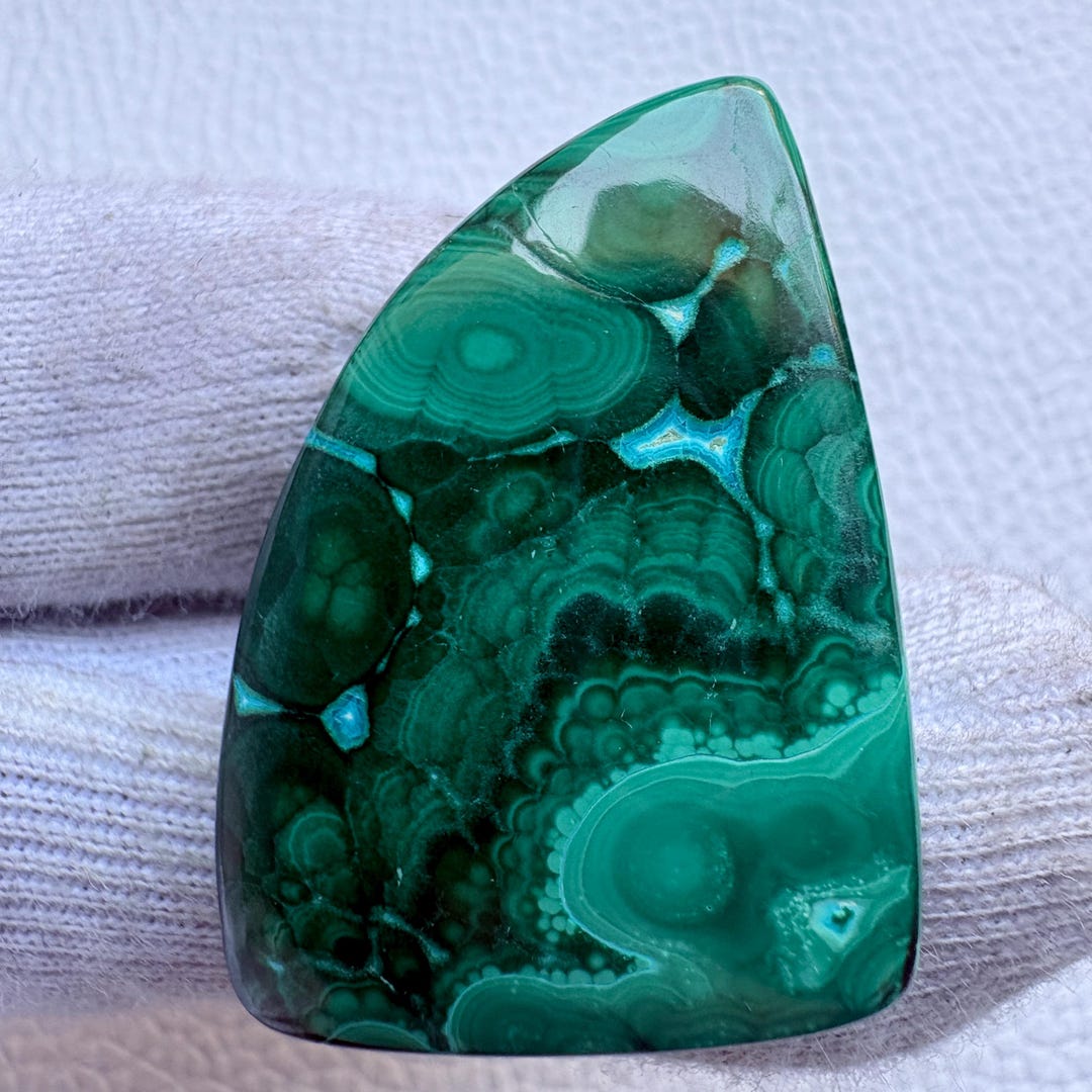 Malachite Gemstone, Fancy Cut (31x22x5)mm, 39 Carat - Etsy