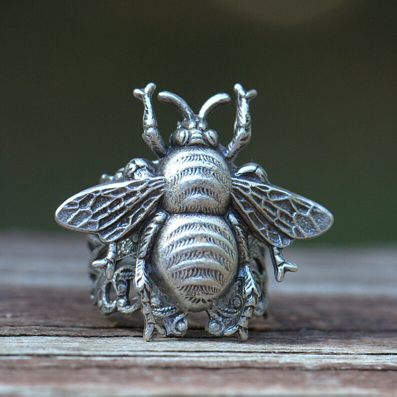 Queen BEE Ring, Silver or Bronze. Adjustable Size 4 4.5 5 5.5 6 6.5 7 7 ...