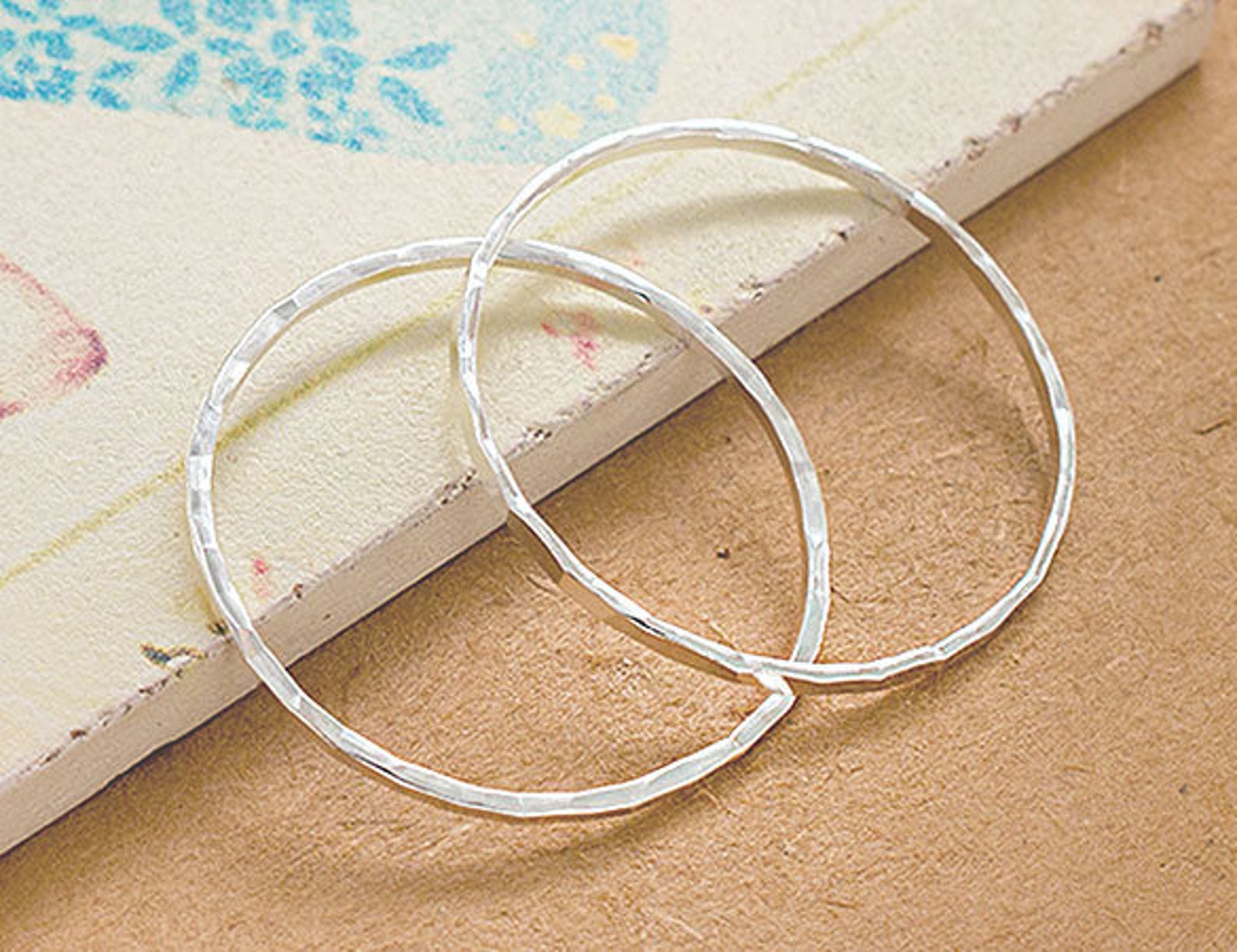 4 of 925 Sterling Silver Hammered Circle Closed Rings | Etsy