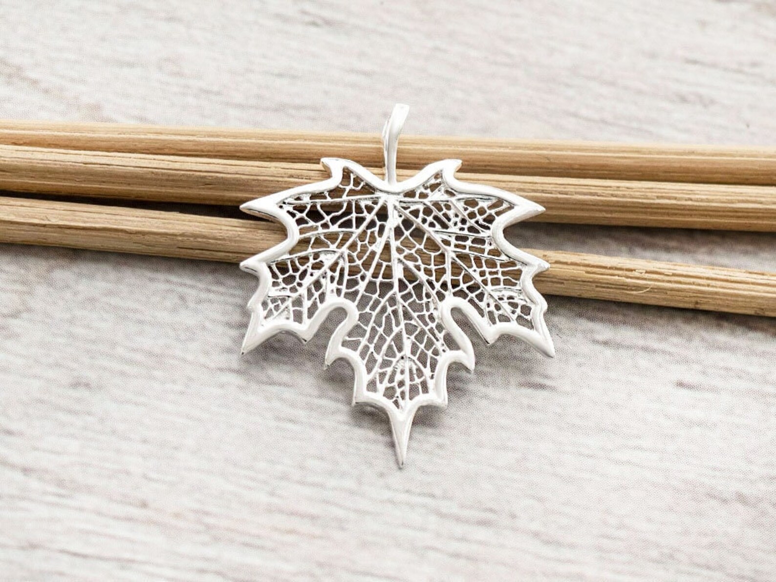 1 of 925 Sterling Silver Maple Leaf Pendant 19x20mm. Polish Finish ...