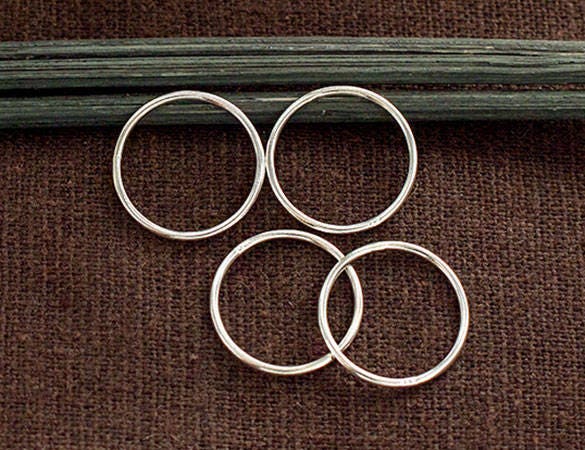 10 of 925 Sterling Silver Closed Jump Rings 1x15mm. :tk0188 | Etsy