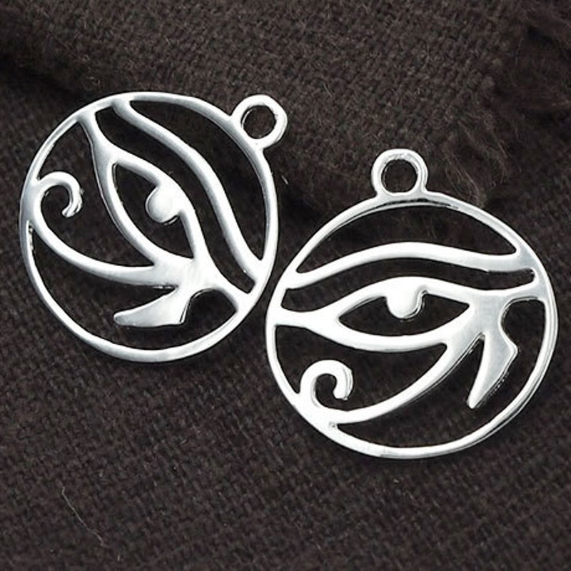 925 Eye of Horus Pendant - Etsy