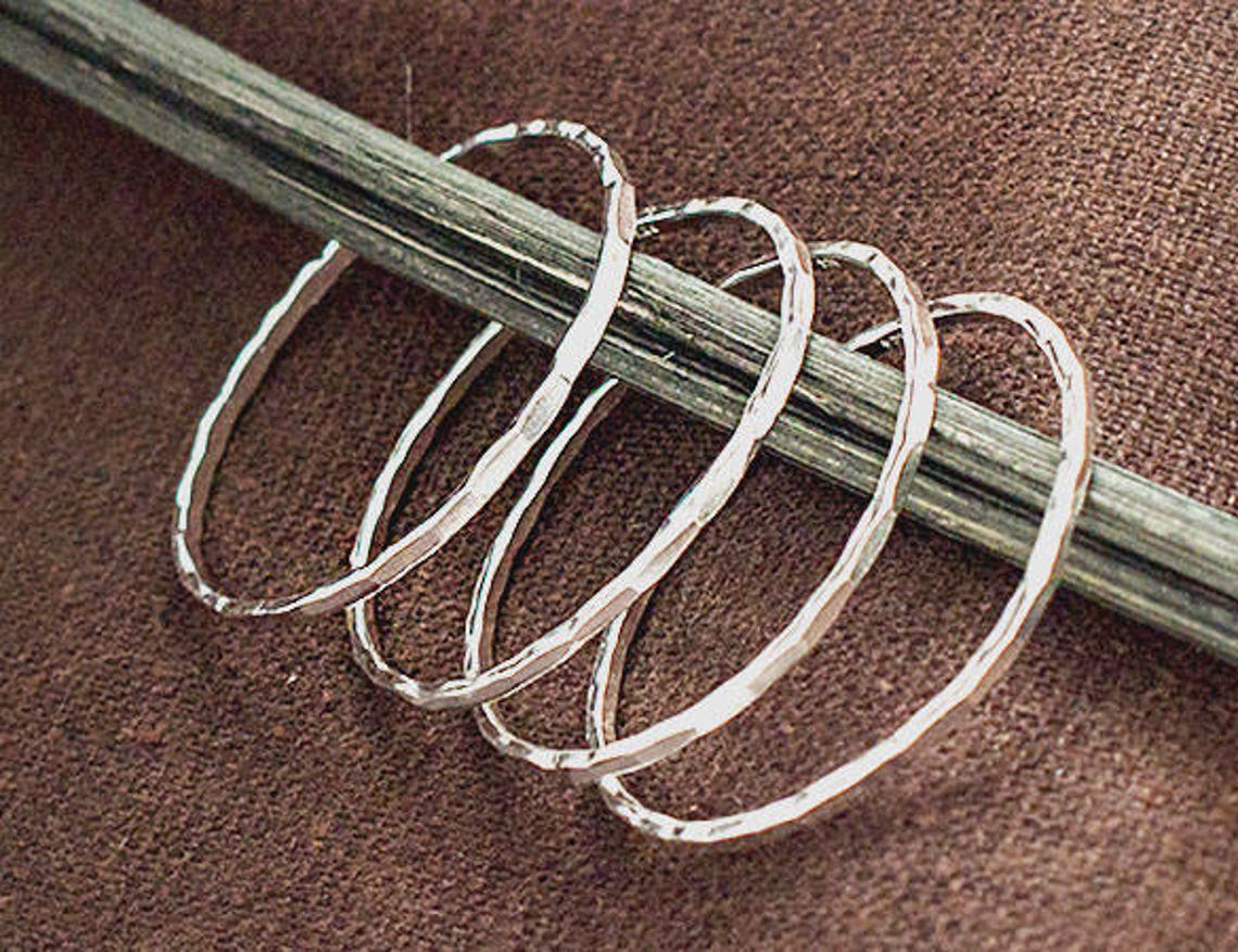 4 of 925 Sterling Silver Hammered Circle Closed Rings | Etsy