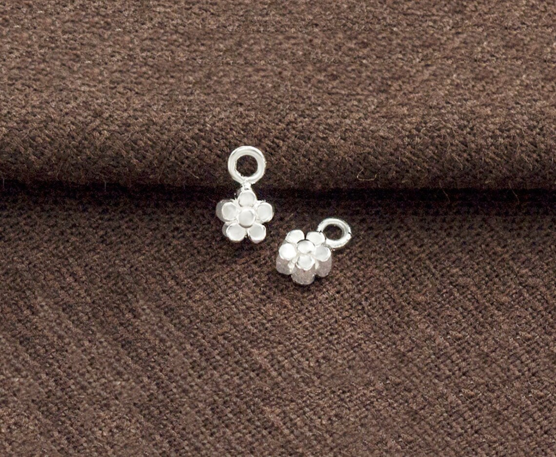 4 of 925 Sterling Silver Tiny Flower Charms 4.6mm. :tm0218 - Etsy