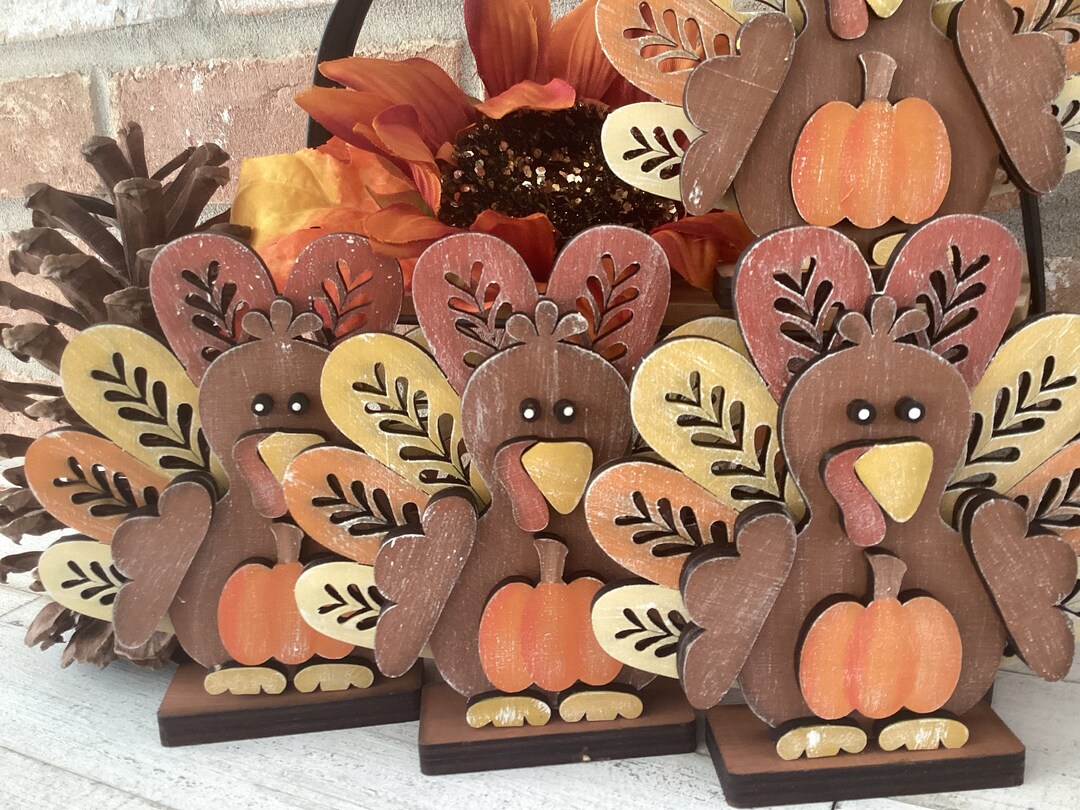 Hand-painted Farmhouse Turkey Decor: Rustic Tiered Tray Decoration - Etsy