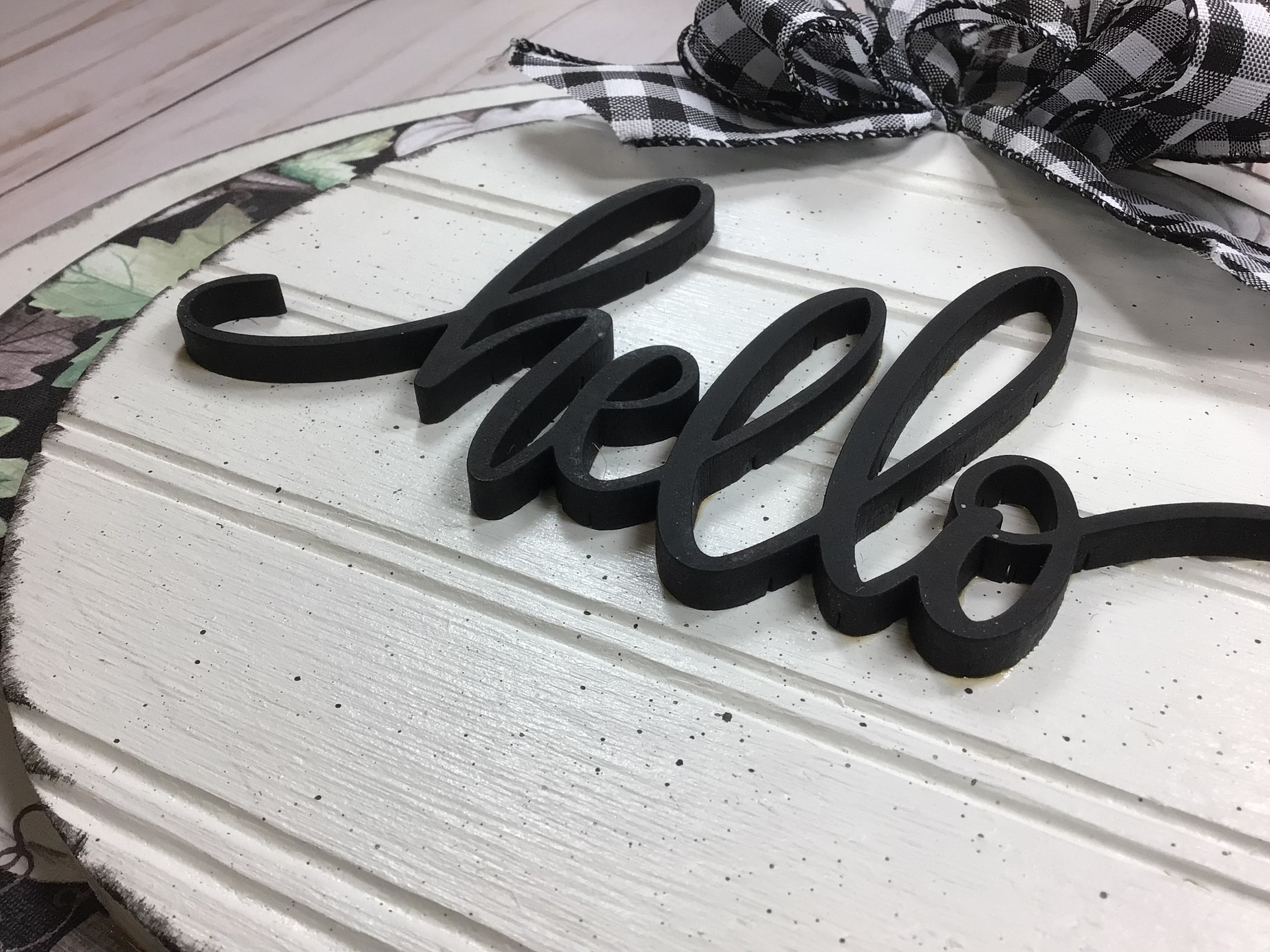 3D Hello Sign: Round Farmhouse Wood Wall Decor - Etsy