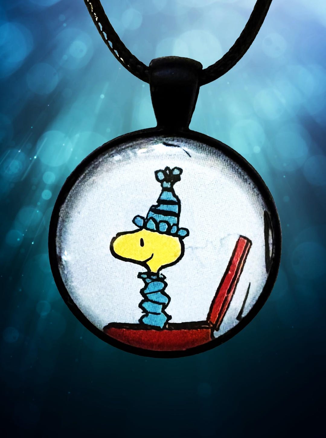 Peanuts Comics Pendant Necklace. Woodstock in A Box Charm. - Etsy