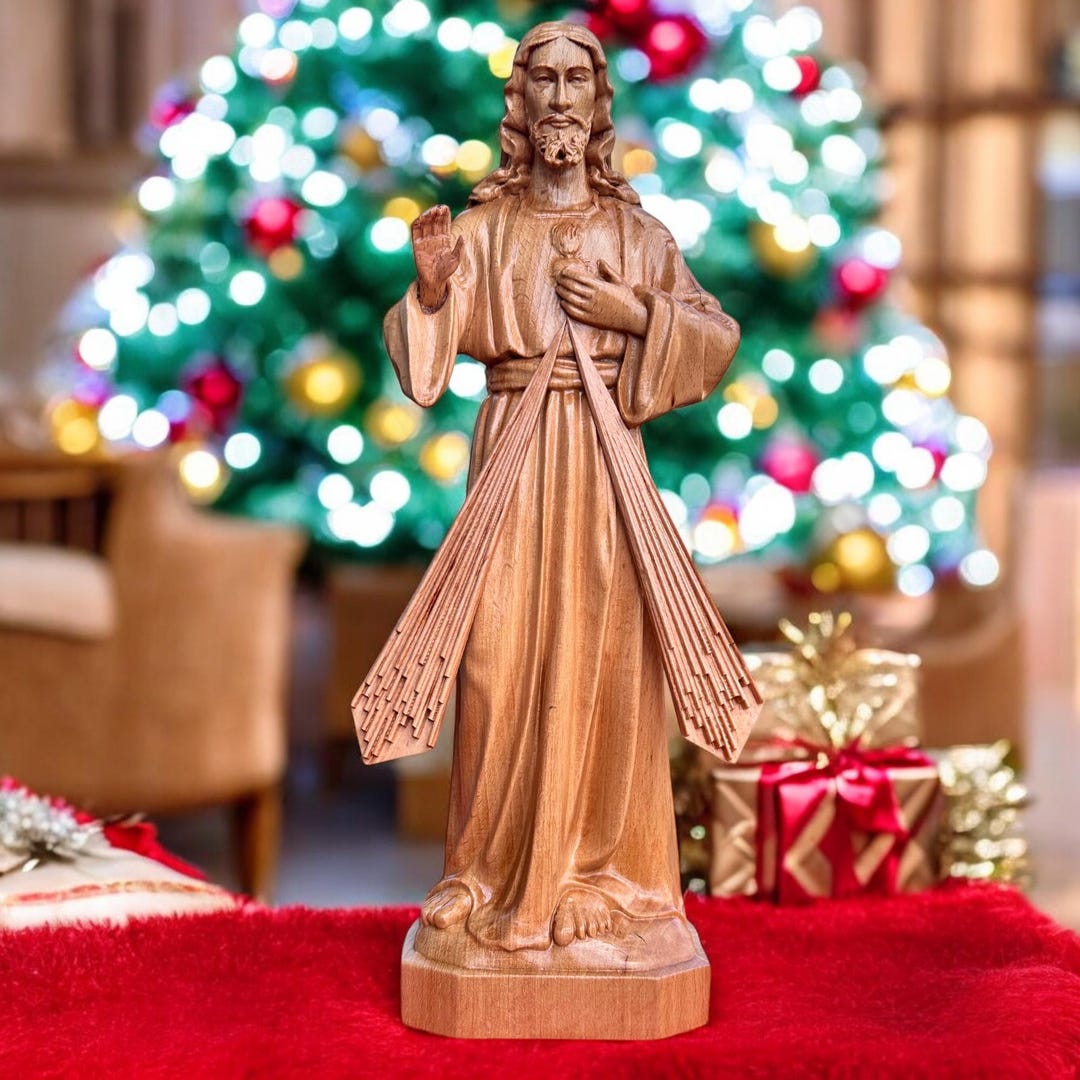 Sacred Heart of Jesus Wooden Statue – Hand-carved Catholic Sculpture ...