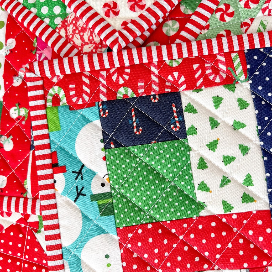Christmas Holiday Mug Rugs - One Pair - Etsy
