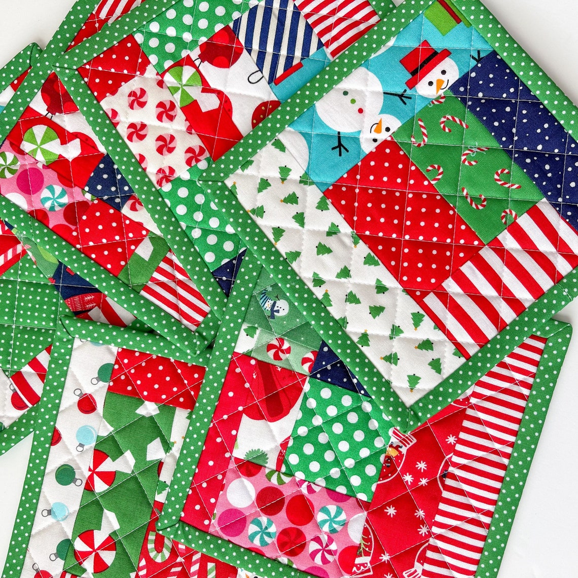 Christmas Holiday Mug Rugs One Pair - Etsy