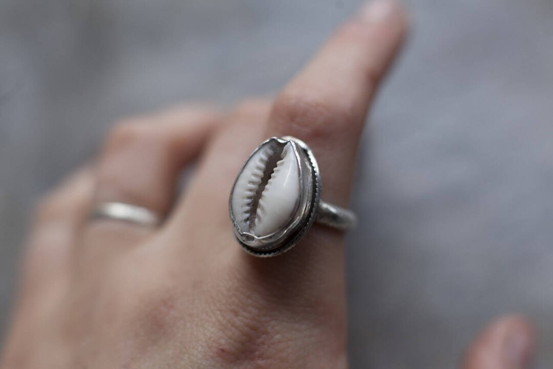 Cowrie Shell Ring in Silver, Silver Rings for Women Chunky, Bohemian ...
