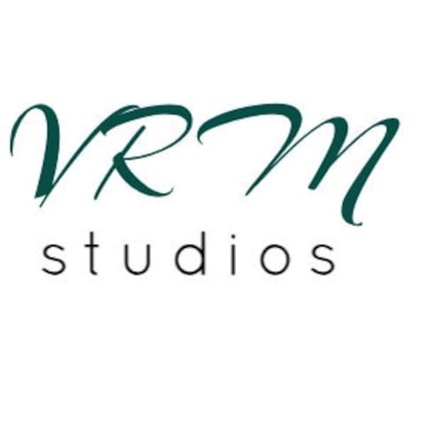 VRMStudios - Etsy