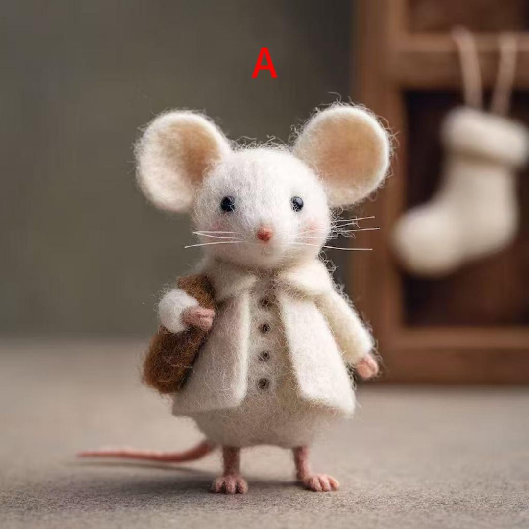 Needle Felted Mouse Figurine – Wool Winter Decor, Dollhouse Collection ...