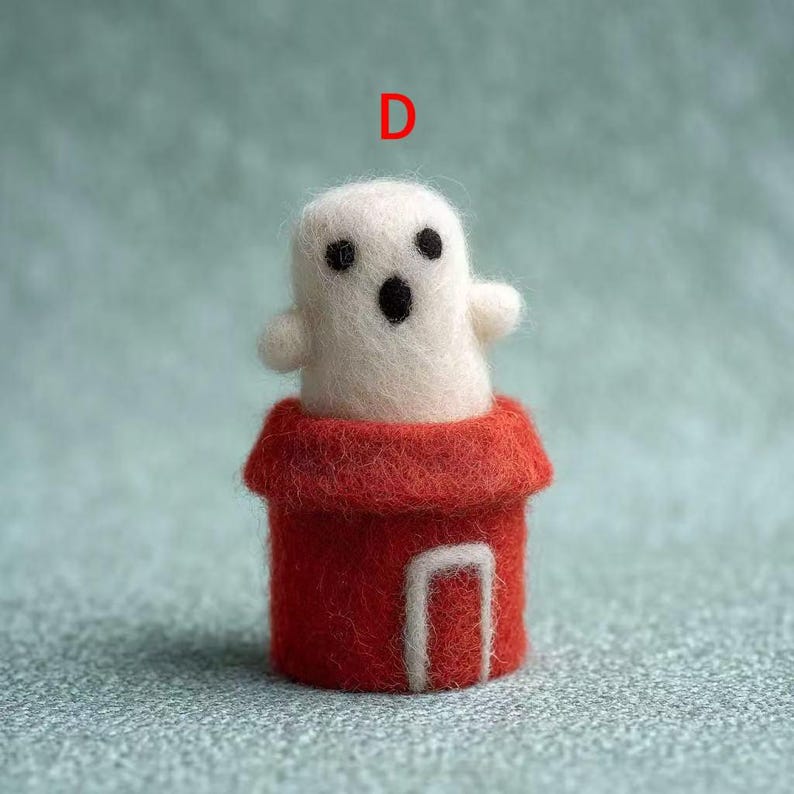 Needle Felted Ghost – Handmade Wool Halloween Decor - Etsy