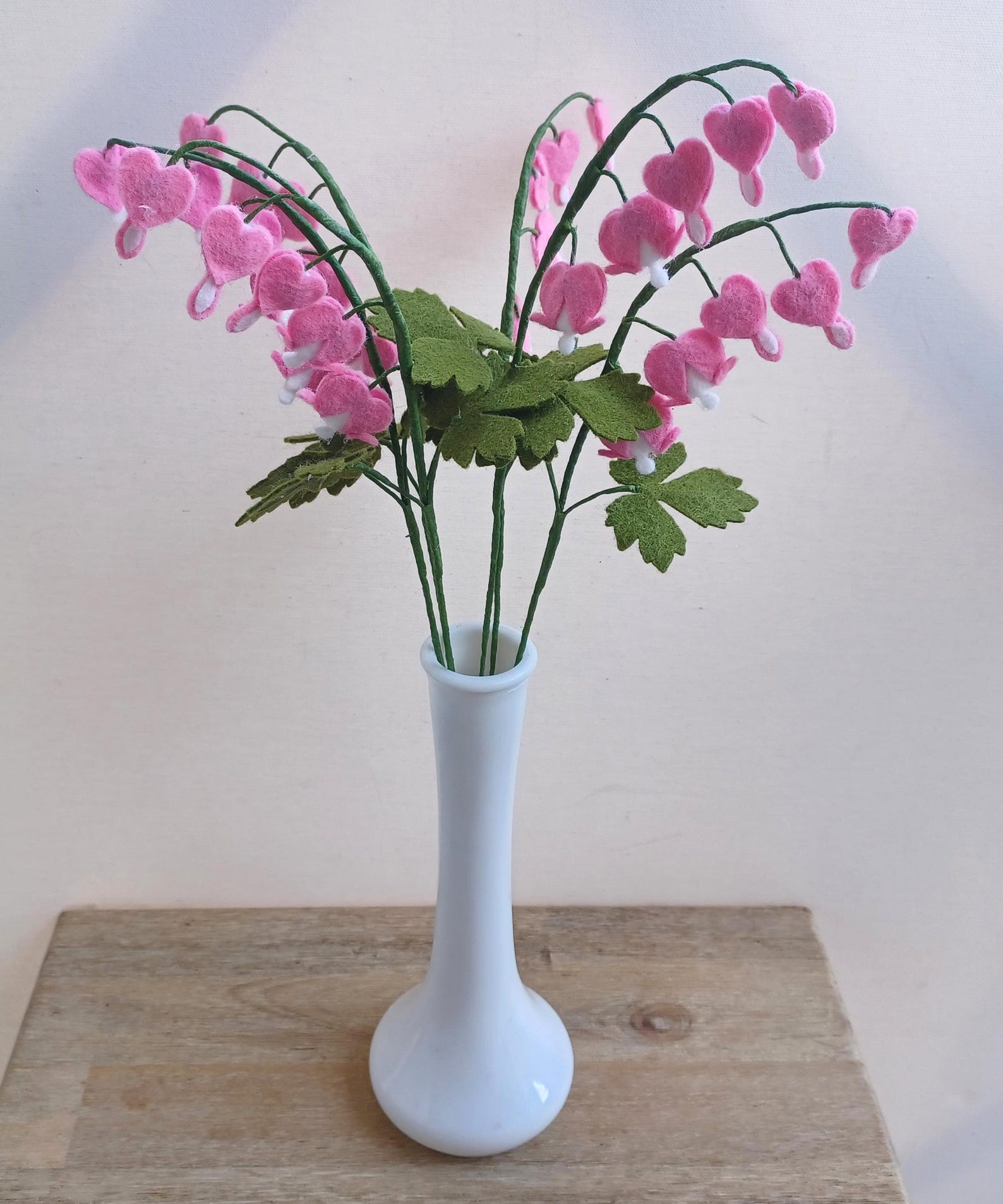 Felt Bleeding Heart Flower, Single Stem Dicentra - Etsy