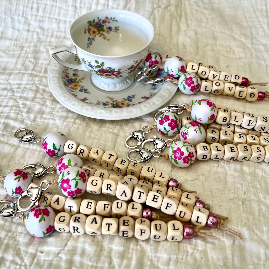 New Spring Encouragement Fobs, Love Blessed Grateful - Etsy