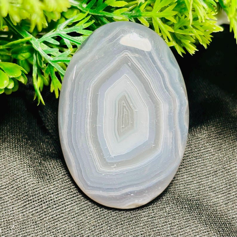 Natural Banded Agate | Oval Cabochon | 71 Cts, 45x31x5mm, Pendant, Wire ...