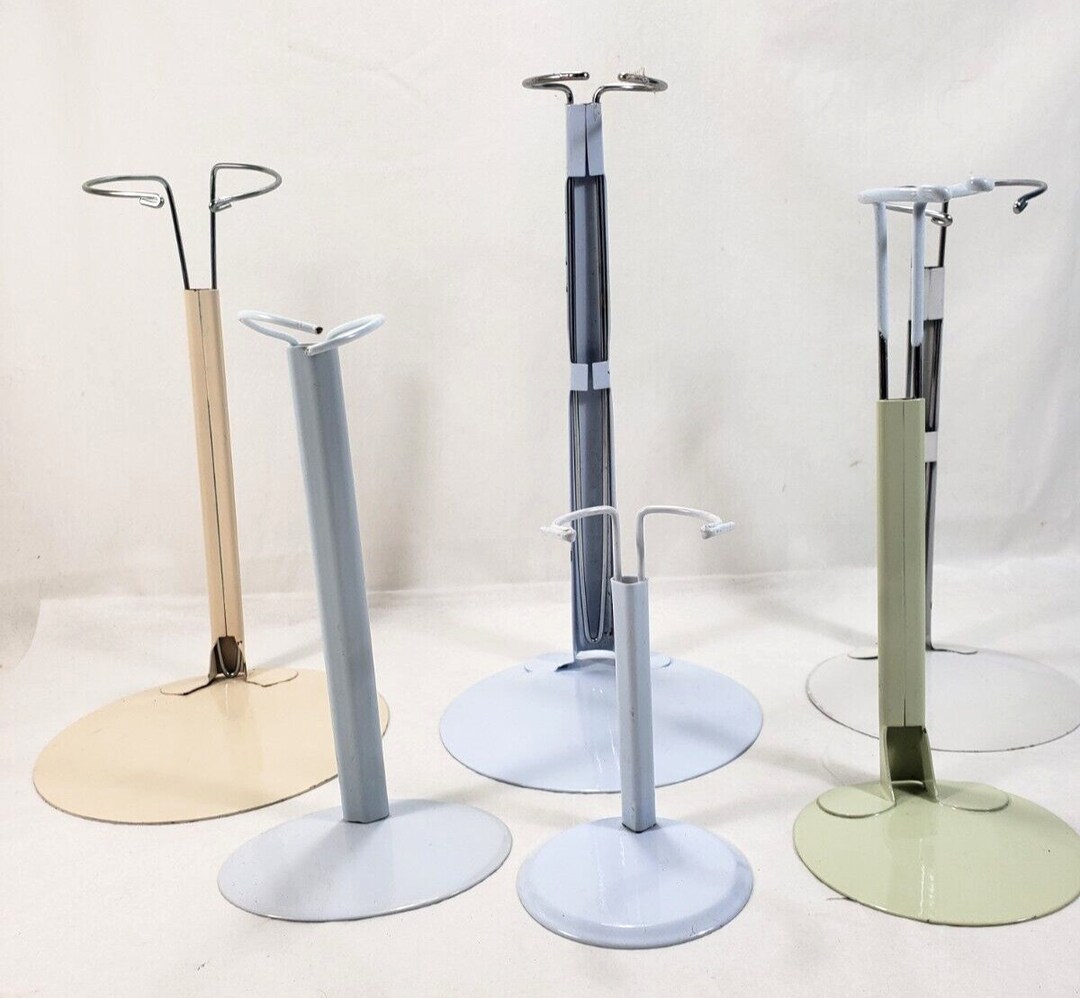 6 Used Metal Doll Stands Displays Porcelain Dolls Teddy Bears, Etc 1 - Etsy