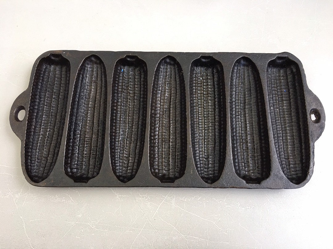 Antique Cast Iron Baking Mold Form / Vintage Cast Iron Corn Stick Bread ...