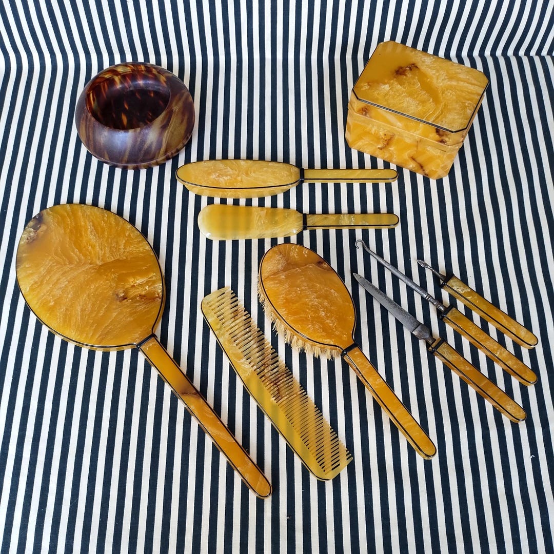 10pc. Bakelite/celluloid 1920s Vanity Set Vintage Boudoir Grooming ...