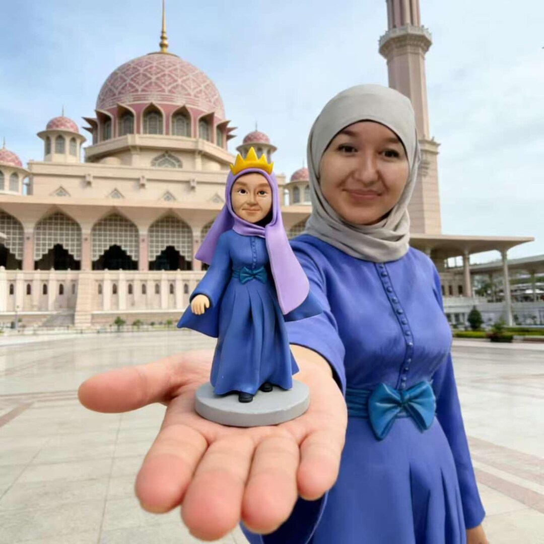 Custom Ramadan Bobblehead From Photo for Arabic Women, Arabian, Muslim ...