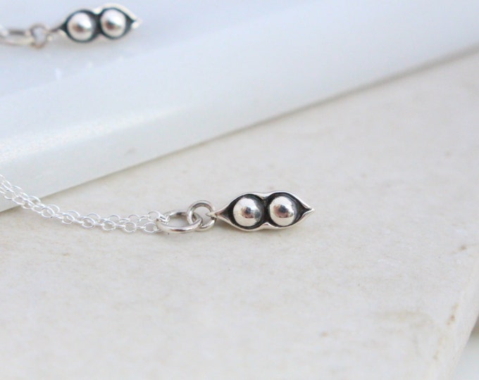 Two Peas in a Pod Necklace, Friendship Necklace, Mother and Kids ...