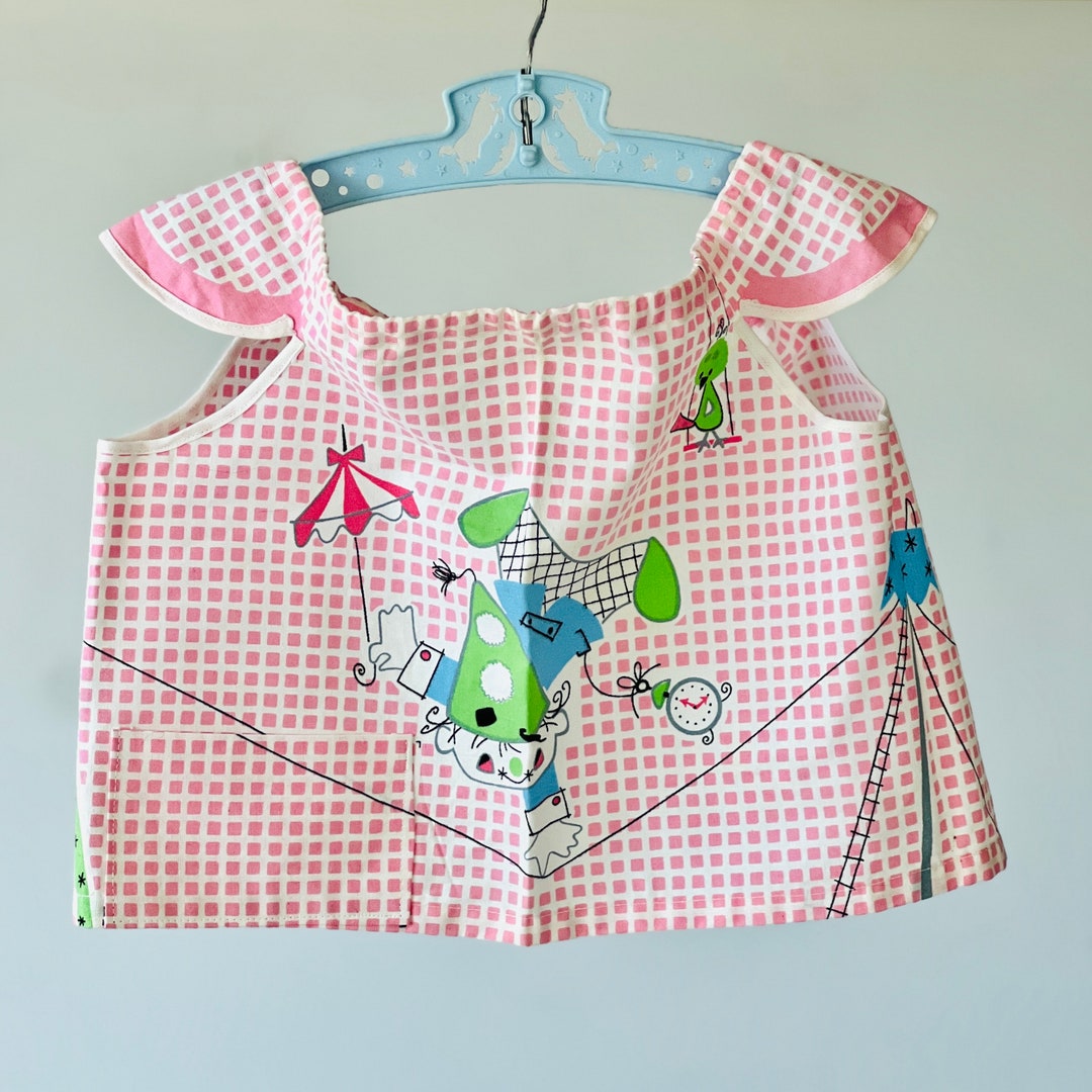 1950s Vintage Kid's Apron, Art Smock, Baking Apron, Novelty Print ...