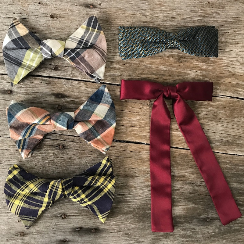 Batwing Bow Tie - Etsy