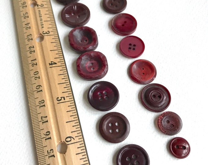 Red Vintage Button LOT, Graduated Sizes of Burgundy Red Flat Buttons ...
